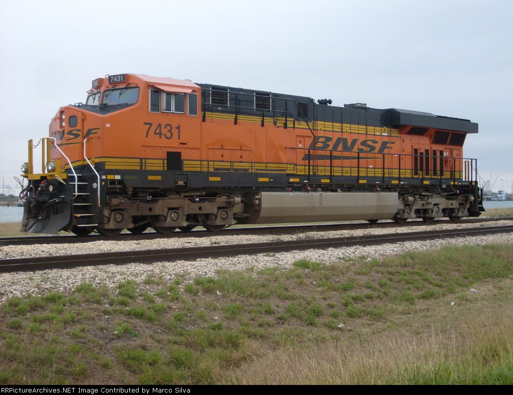 BNSF 7431